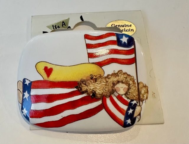 Porcelain Angel One Star Pin